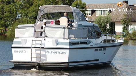 LINSSEN 44 SE motor yacht for sale | De Valk Yacht Brokers