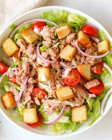 Tuna Caesar Salad