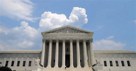 Tribunal Supremo De Eeuu Revoca Derecho Constitucional Al Aborto El