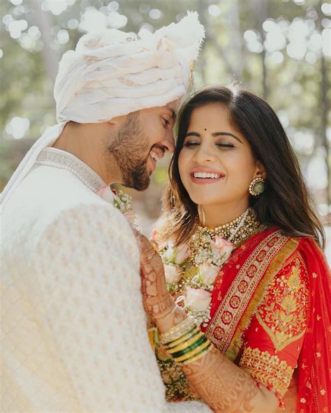 Marathi Celebrity Couple Amruta Deshmukh Prasad Jawade Romantic Photoshoot