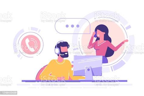 헤드셋을 가진 남자는 자신의 컴퓨터에 앉아서 클라이언트와 이야기하고있다 고객 지원 콜 센터 핫라인 운영자 컨설턴트 관리자 기술