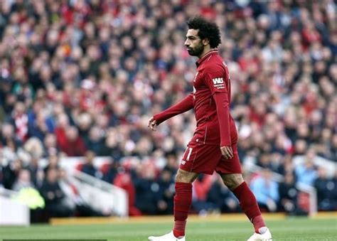 صلاح يقود هجوم ليفربول أمام نيوكاسل وفيرمينيو يغيب رياضة النهار