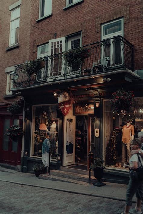 4k 바탕화면 Hd 배경 Hd 배경 바탕 화면 Hd 벽지 가벼운 거리 거리 사진 건물 건물 외관 건축 걷고 있는 관광 명소 관광객 그림자 도시