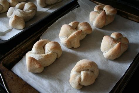 Naked Cupcakes Whole Wheat Garlic Knots