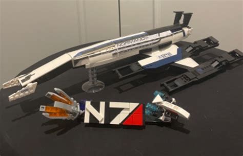 Lego Moc Ssv Normandy Sr2 From Mass Effect 3 By Texta217 Rebrickable