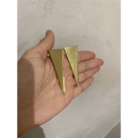 Triangle Gold Athenianstore Drama