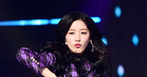 퍼플키스 유키 자신감 넘친 발걸음 포토엔hd