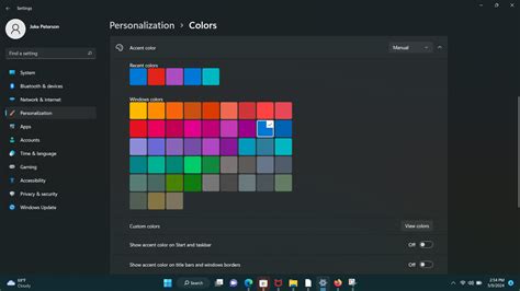 How to Enable and Customize Dark Mode in Windows 11 دورنگر نقطه عطف