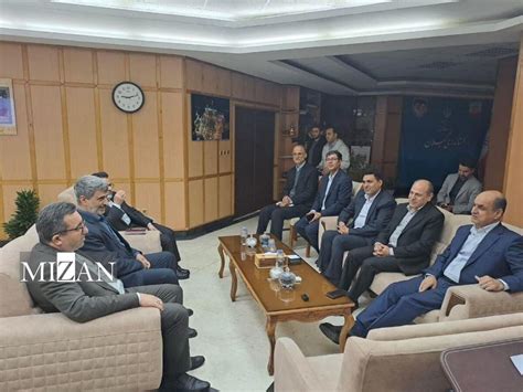 رئیس سازمان ثبت اسناد و املاک کشور با استاندار گیلان دیدار کرد تأکید