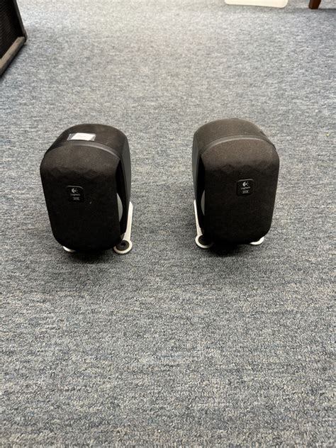 2 Logitech Speakers