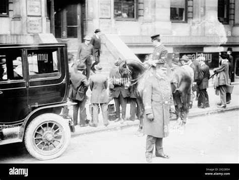 At White Star Office After Titanic Disaster 1912 Related To The