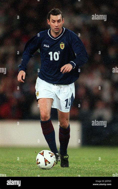 Don Hutchison Scotland And Sunderland Fc Hampden Park Glasgow Glasgow