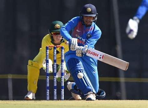 Odi Rankings Injured Smriti Mandhana Loses Number One Spot