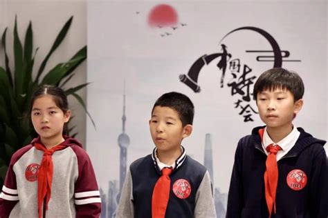 第七场中国诗词大会 200多组选手上演诗意的较量第七季中国诗词大会上海地区现场选拔鸣锣开赛 丫空间