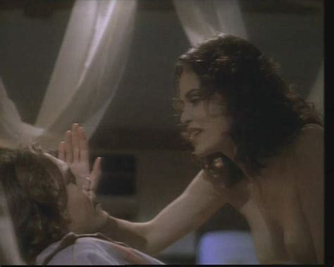 Justina Vail Nue 16 Photos Biographie News De Stars LES STARS NUES