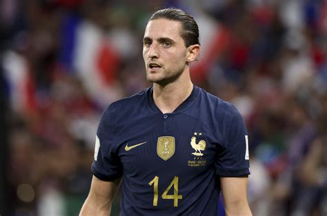 Juventus Now Terrified Arsenal Are About To Move For Adrien Rabiot