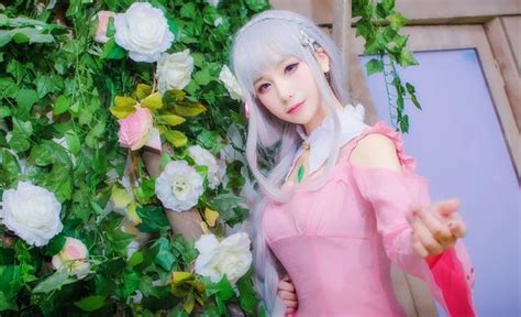 日本少女cosplay艾米莉婭 每日頭條