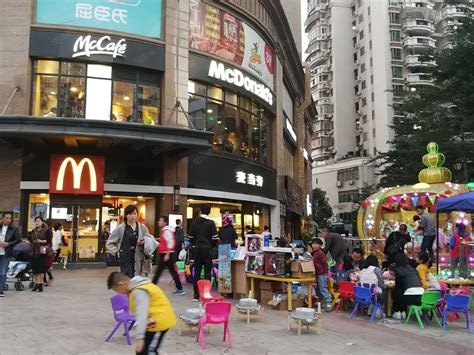 【19图】二市brt站沿街店面，使用152平免费停车两部，急售305万厦门思明中山路亿力乐园商铺商铺租售生意转让出售 厦门58同城