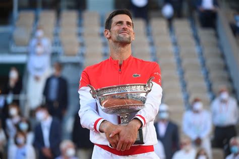 Novak Djokovic Vence Tsitsipas E Conquista O Segundo Título Em Roland