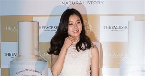 포토 한효주 시선집중 시키는 초미니