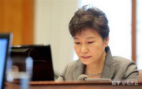 从“朴槿惠落难5年，柳荣夏不离不弃”中读出了什么？ 知乎