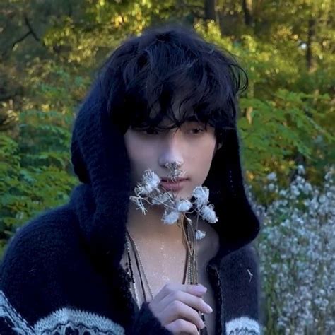 六 🎧﹆•´ Txt Kai Cutie Patootie