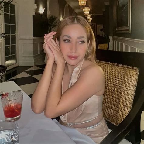 𝓕𝓮𝓲 Fei1414 • Threads Say More