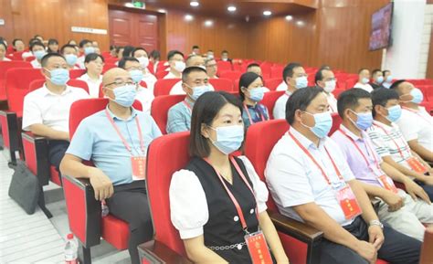 用“身边事”警醒“身边人” ——巢湖法院组织旁听职务犯罪案件庭审开展警示教育 Nestnewscn