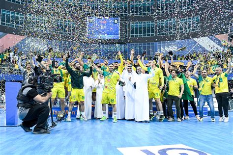 جريدة الرياض نادي الخليج بطلًا للبطولة الآسيوية لكرة اليد