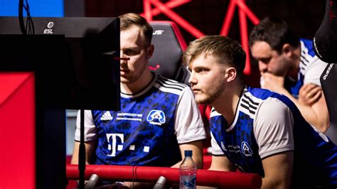 Vbl Hsv Gewinnt Stadt Derby Leipzig Kassiert Klatsche Kicker