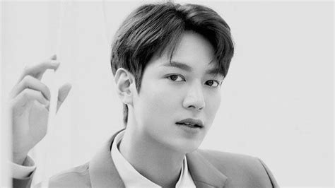 Selain Drakor The King Eternal Monarch 5 Drama Korea Yang Dibintangi