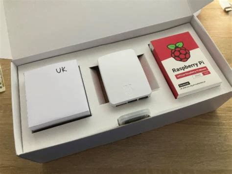Official Raspberry Pi Desktop Kit RaspberryPi Dk