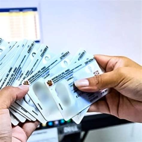 Emergencia Sanitaria Nacional En Perú Por La Propagación De Casos De