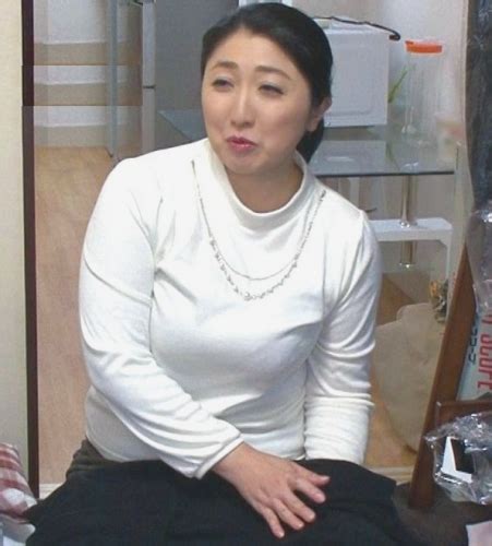 人妻ナンパ 55歳という年齢ながら平日の昼下がりその年齢を感じさせない可憐な乳首をおったてて悩ましい顔で悶え狂う完熟エロマダムの淫らな姿を隠し撮り！親子以上に年の離れたイケメン男子の執拗な
