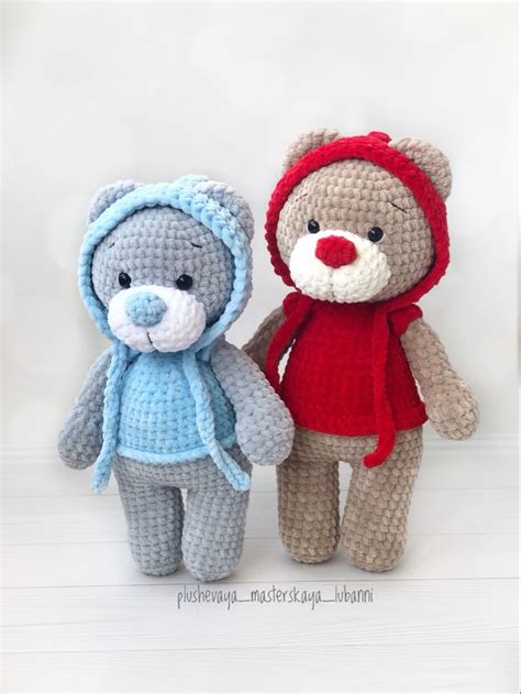 Мишка Марк в капюшоне | Teddy bear, Teddy, Toys