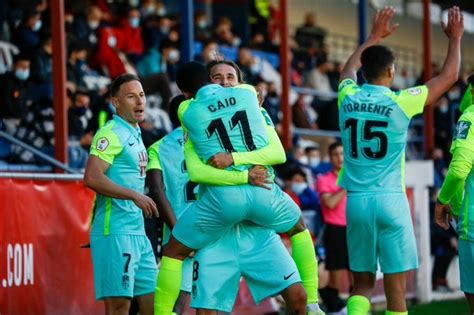 El Recreativo Granada Suma Tres Puntos De Oro Ante El Yeclano VAVEL