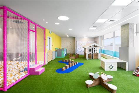 נוגילולה משחקיית עץ לילדים מתקני משחק ימי הולדת ופעילויות לילדים ברמת ישי