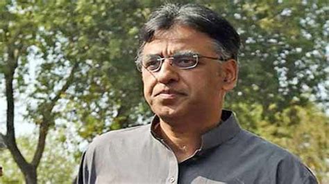 Asad Umar Says No Contact With Jahangir Tareen But In Touch With Fawad