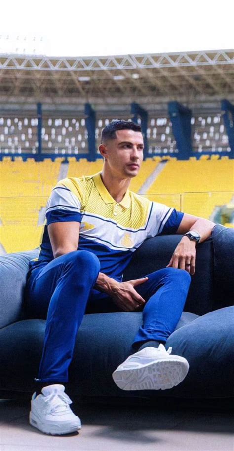 Cristiano Ronaldo En 2024 Ronaldo Siiii Ronaldo Siii Fotos De Fútbol