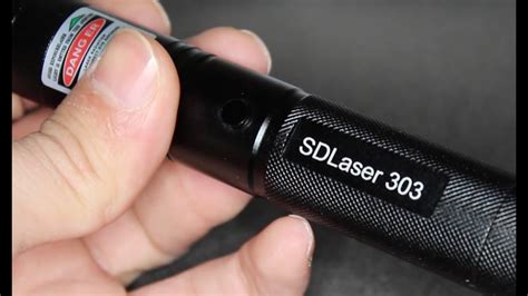 Burning Laser 303 Green Laser Pointer - YouTube