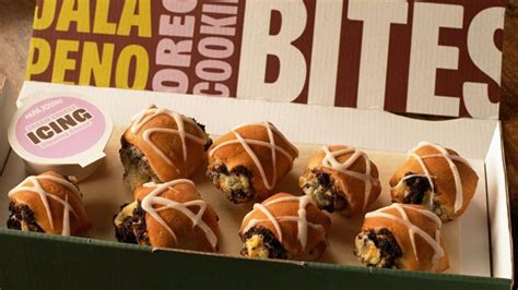 Cookie Infused Pizzeria Treats Oreo Cookie Papa Bites