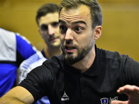 Handball Nationale M Yann Ducreux Coach De Varang Ville St
