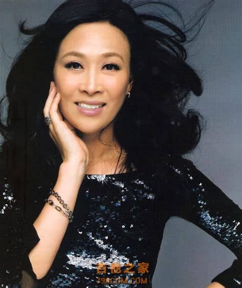 事实证明，曾经“不可一世”的歌手那英，如今已走上了“不归路” 吉他歌手 吉他之家