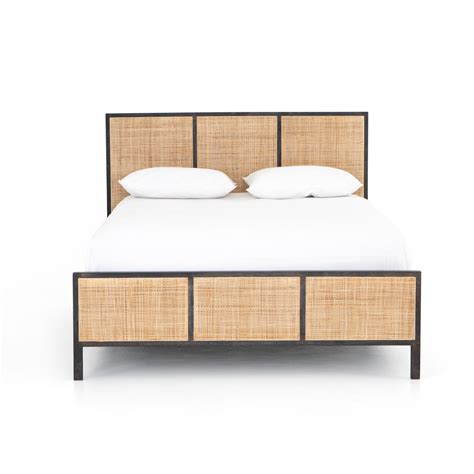 Delilah Bed Four Corners Home