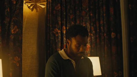 Auscaps Donald Glover Shirtless In Atlanta 3 06 White Fashion
