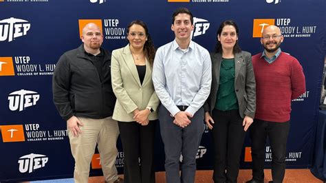 Acuden investigadores de la Facultad de Economía Internacional a