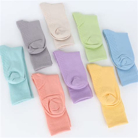 필라테스 양말 논슬립 미끄럼 방지 요가 긴양말 무용 홈트 헬스 325