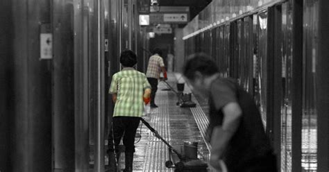 공론화까지 1년 반 5060 지하철 청소 노동자의 ‘미투 플랫