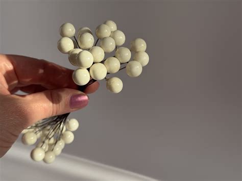 Декоративні ягідки на дротику для творчості хендмейду віночків