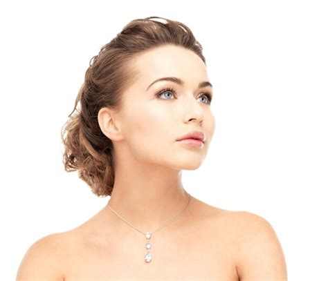 Premium Photo Close Up Of Beautiful Woman Wearing Shiny Diamond Necklace